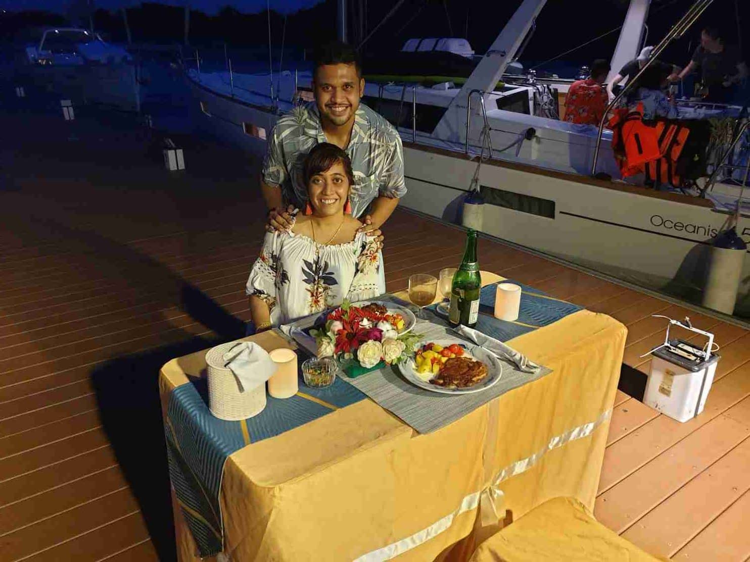 Private Sunset Dinner Cruise SG - Luxury Yacht Rental Singapore ...